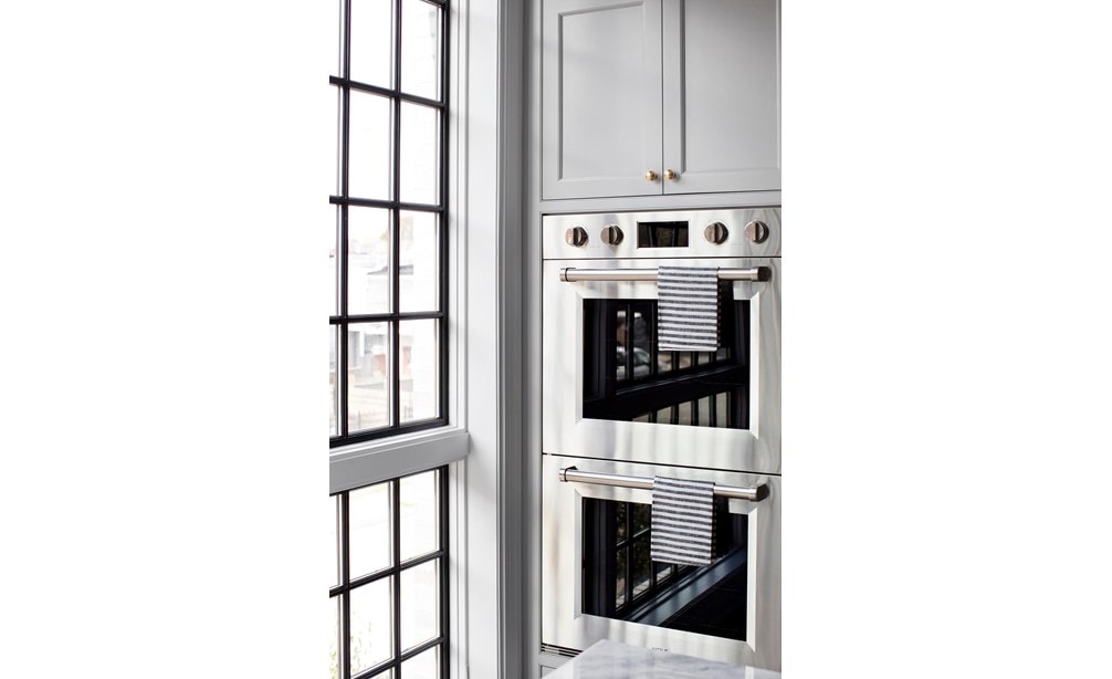 Baltimore Row House | Sub-Zero, Wolf, and Cove Kitchens