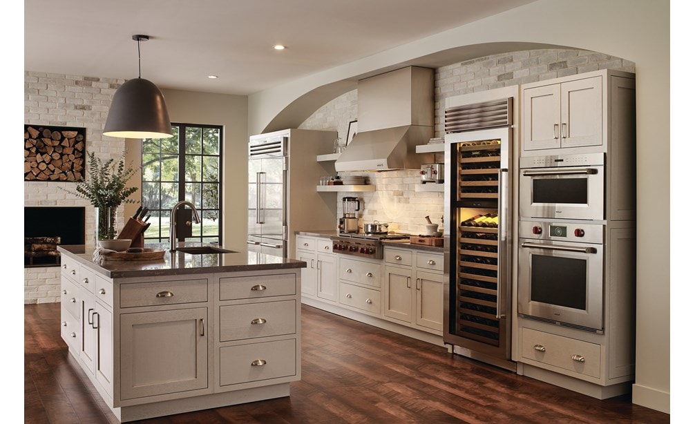 Wolf 30" M Series Professional Built-In Single Oven (SO3050PM/S/P)