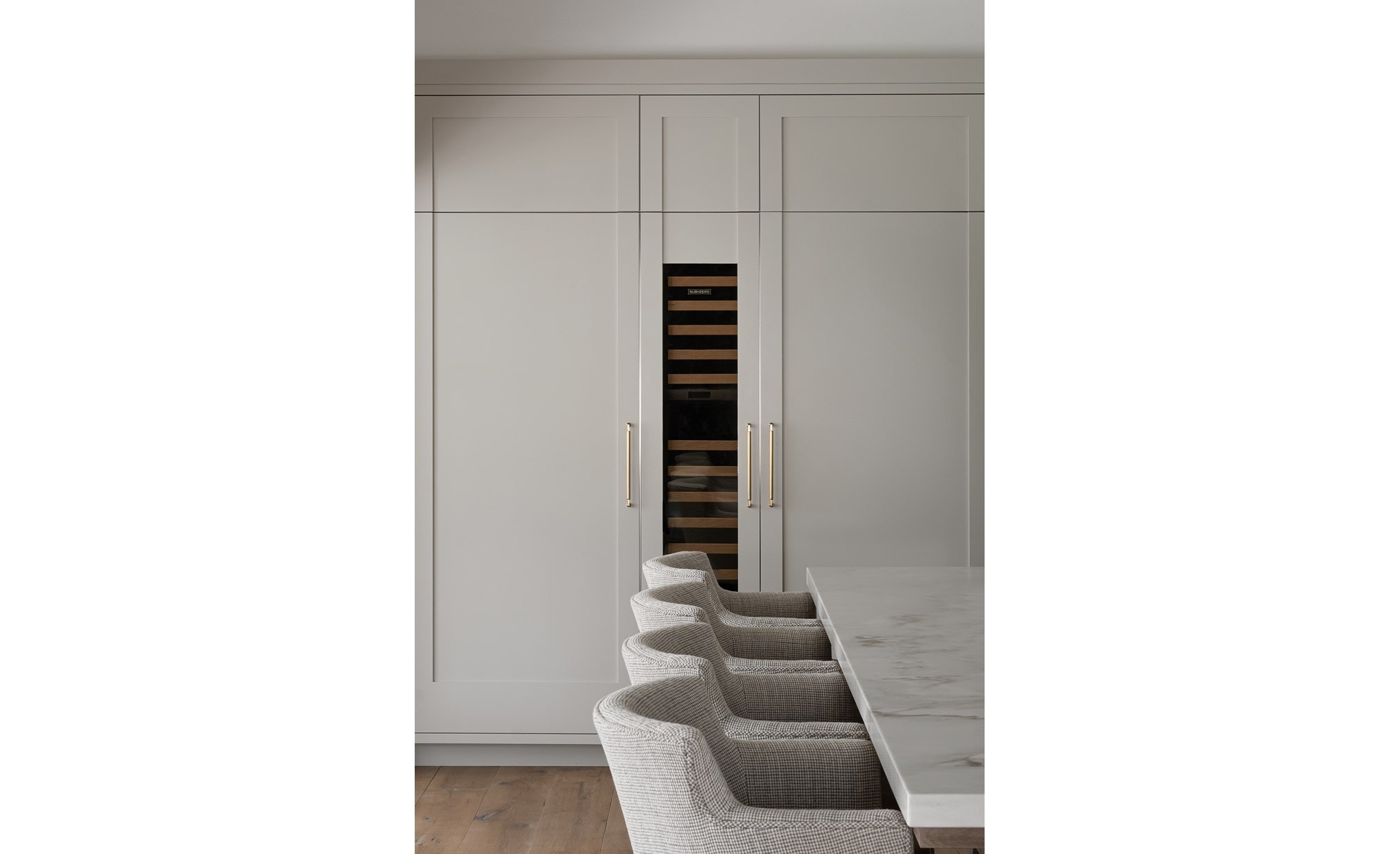 Sub-Zero 36 Inch Refrigerator Column (DEC3650R)